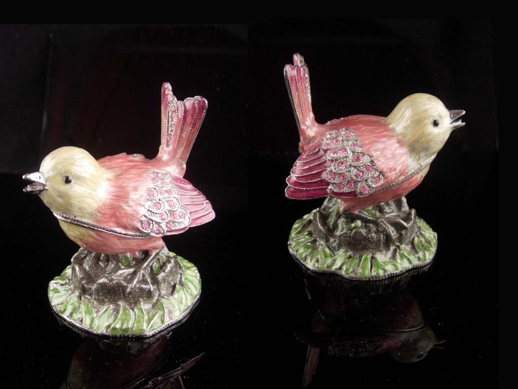 Antiques, Art, Vintage