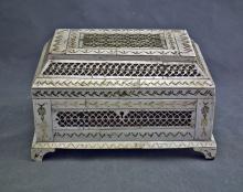 Antiques, Art, Vintage