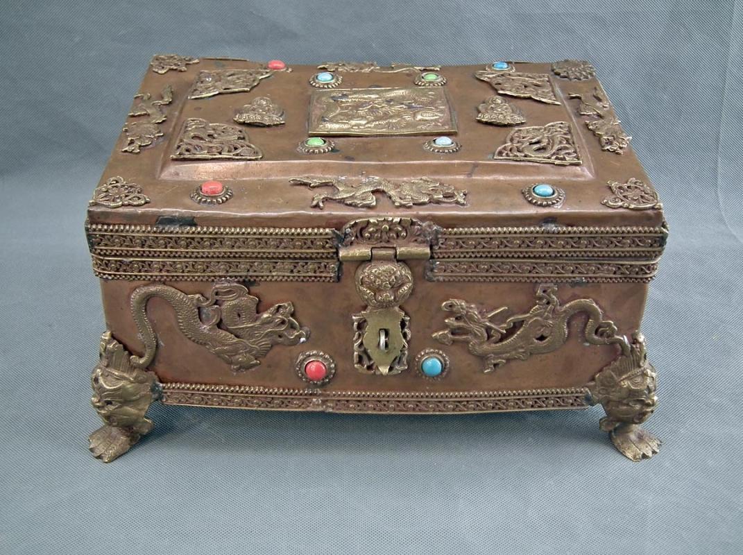 Antiques, Art, Vintage