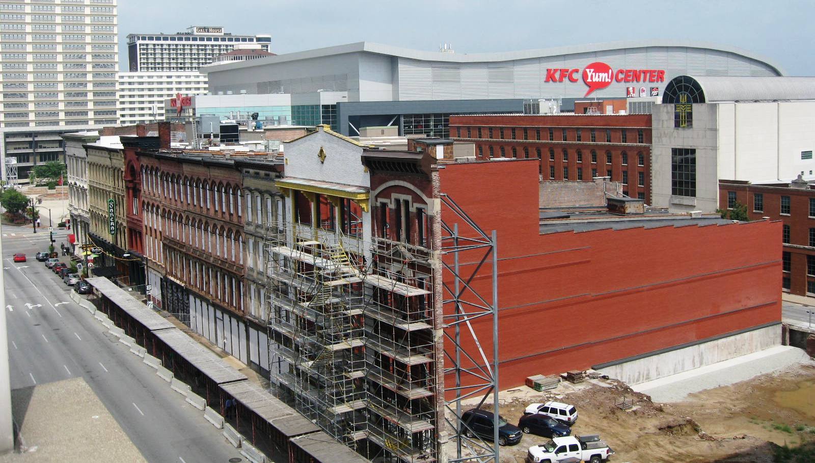 PRX » Piece » Louisville, Kentucky Re-Embraces its Bourbon Roots