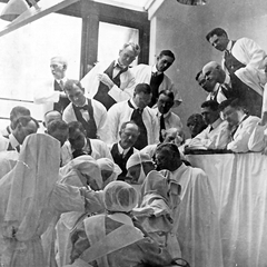 PRX » Piece » Mayo Clinic traces roots back to the state fontier