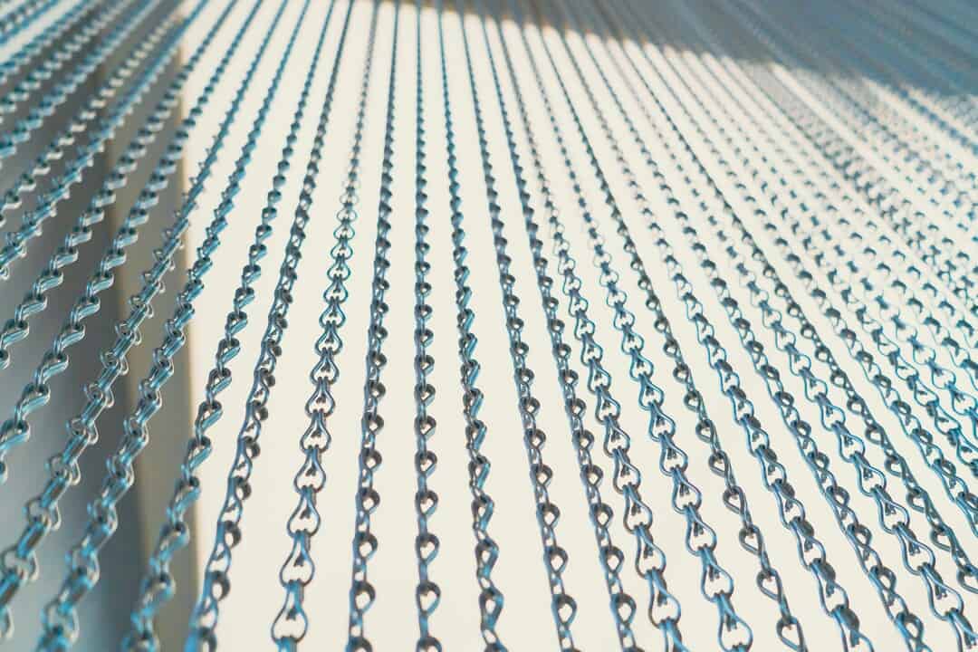 Generalized Mack Chain-Ladder Model of Reserving with Robust Estimation ...