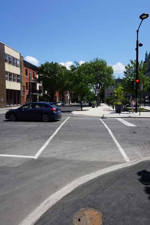 Pedestrian Interactions at Signalized Intersections: Comparison between ...
