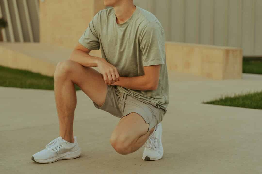 Atraumatic Unilateral Myositis with Rhabdomyolysis of the Right Lower ...