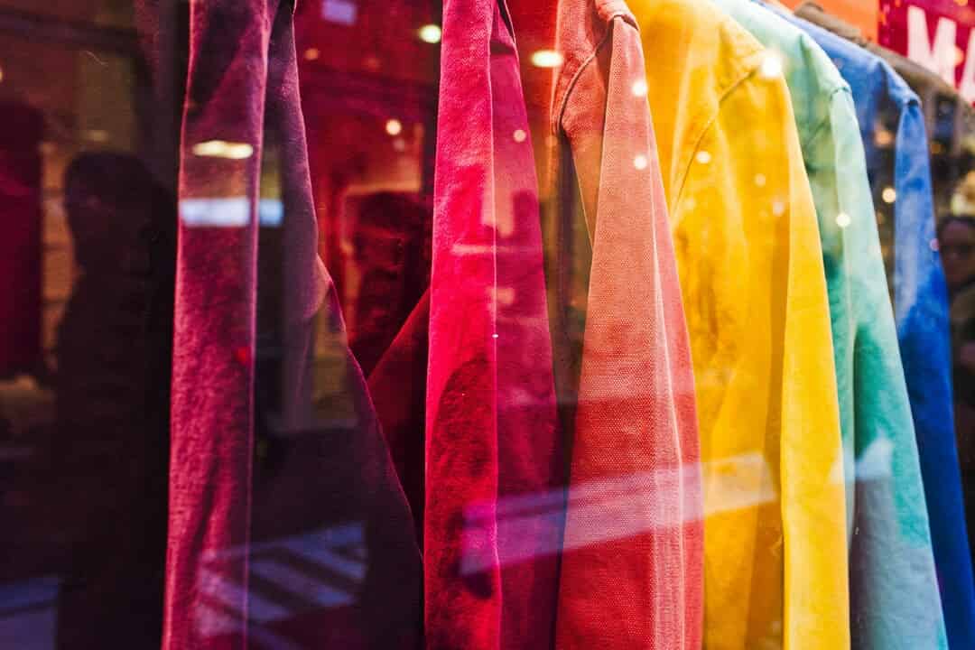 The Psychological Influence of Fashion: How Clothing Affects Confidence ...