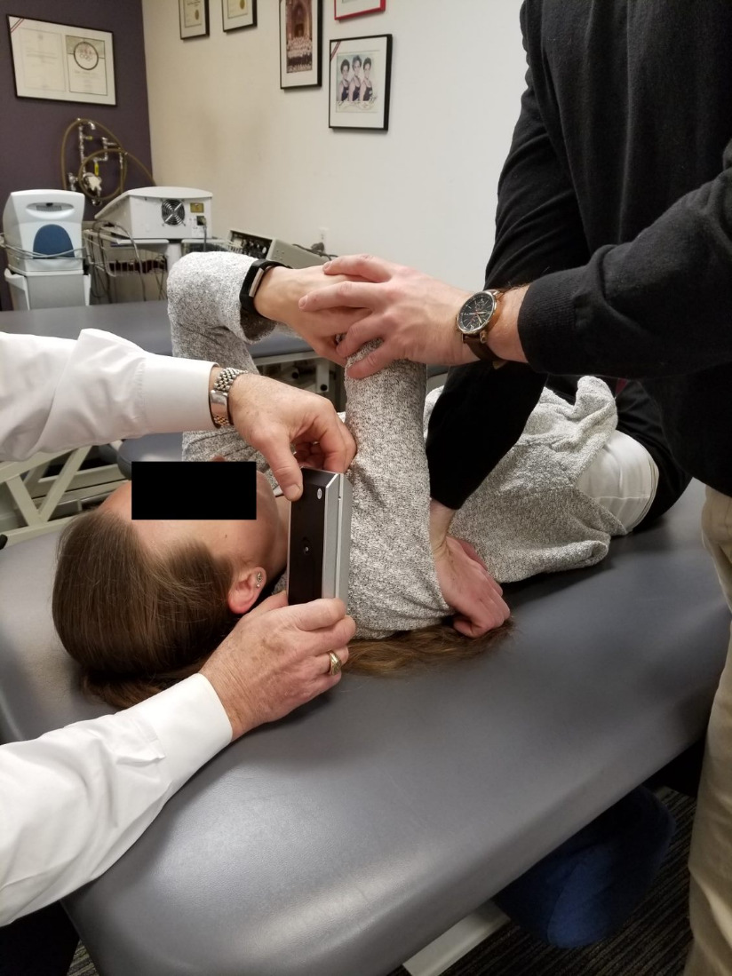 Effectiveness of Scapular Stabilization Versus Non-Stabilization ...