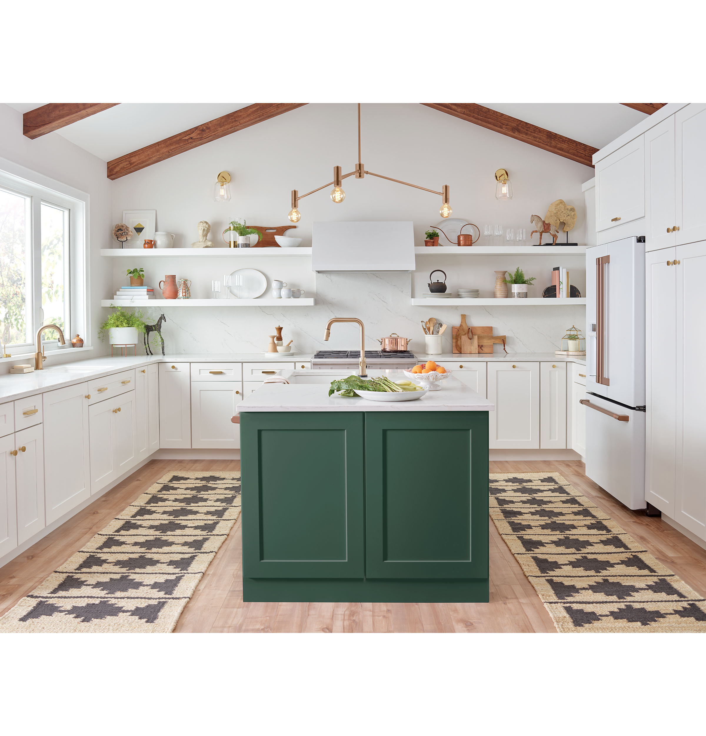 Cafe - CYE22TP4MW2 - Café™ ENERGY STAR® 22.1 Cu. Ft. Smart Counter ...