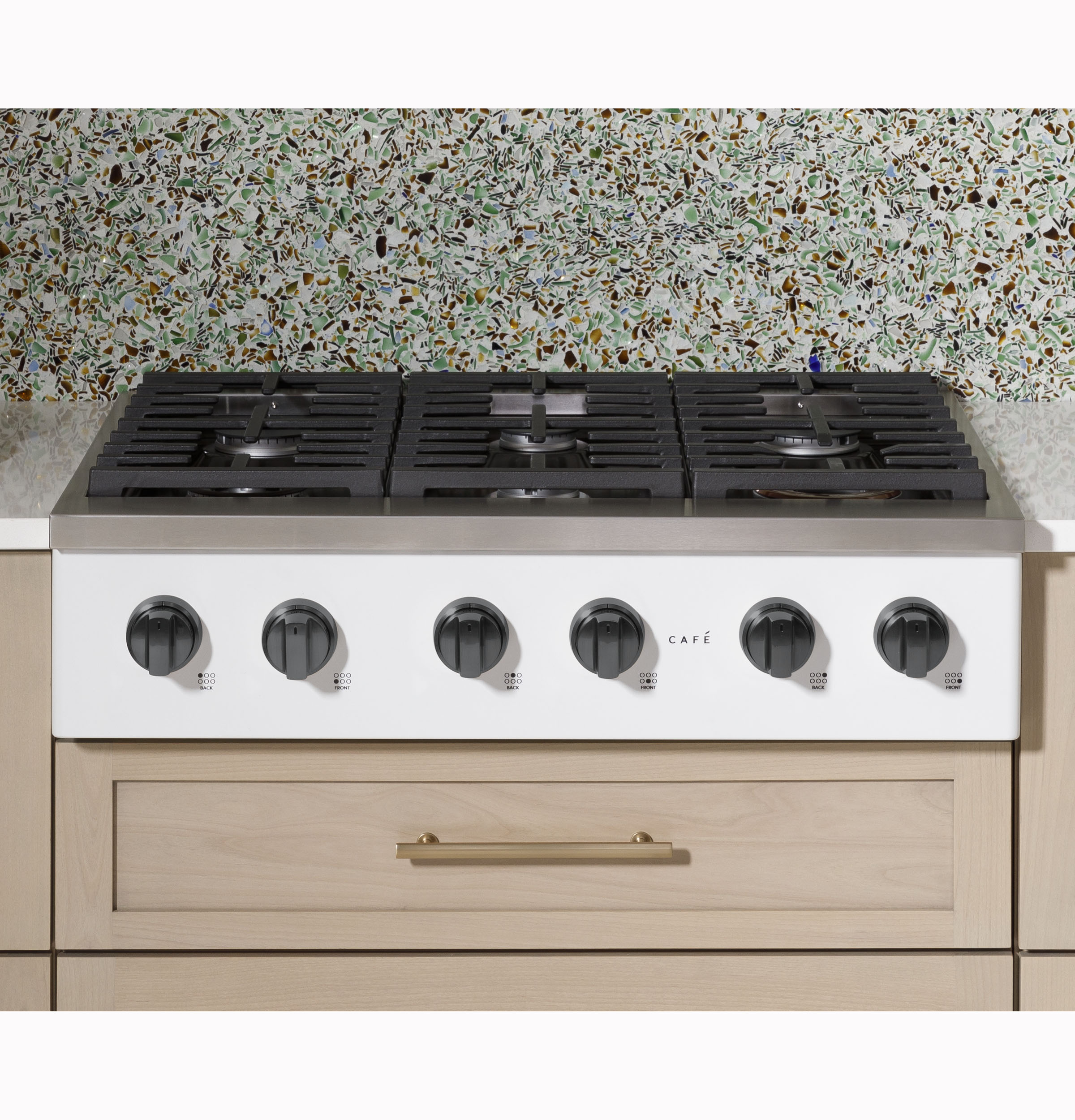 Cafe - CGU366P2TS1 - Café™ 36" Commercial-Style Gas Rangetop with 6 ...