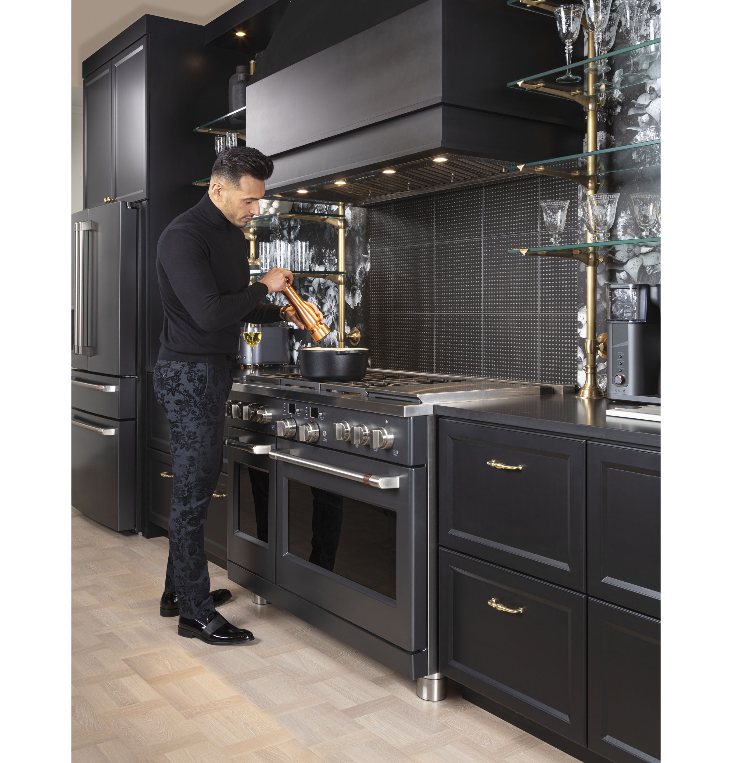 Cafe - C2Y486P3TD1 - Café™ 48" Smart Dual-Fuel Commercial-Style Range ...