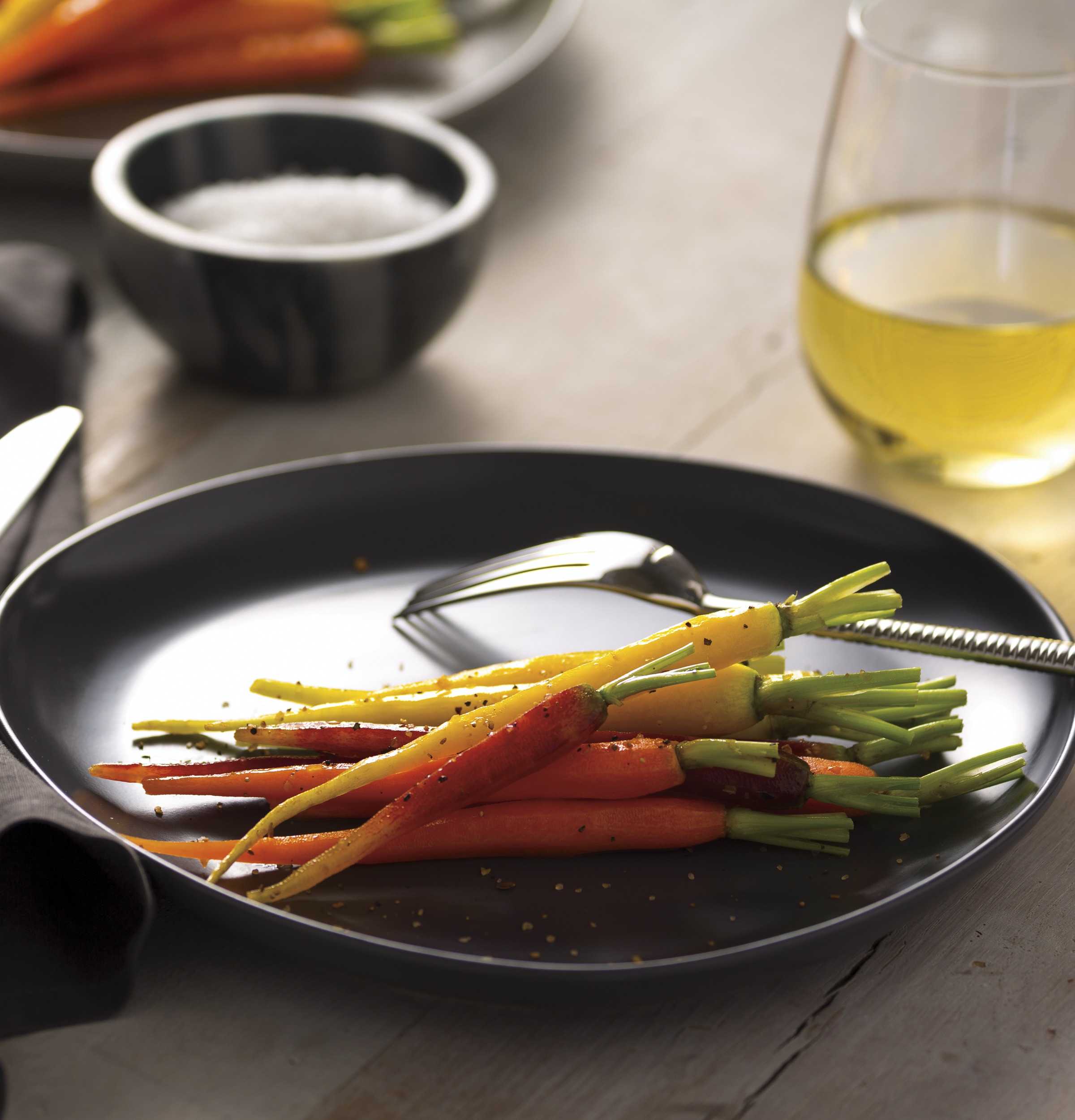 GE - JVM7195EKES - GE® 1.9 Cu. Ft. Over-the-Range Sensor Microwave Oven ...