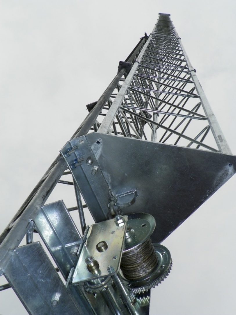 Folding Utility Tower | American Galvanizers Association