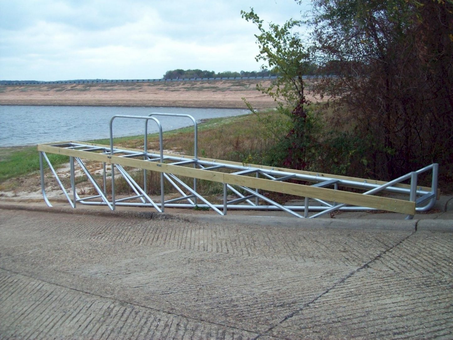 Boat Ramp Pier | American Galvanizers Association