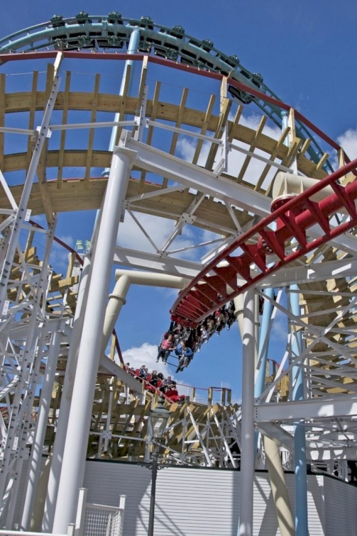 Twister Roller Coaster | American Galvanizers Association