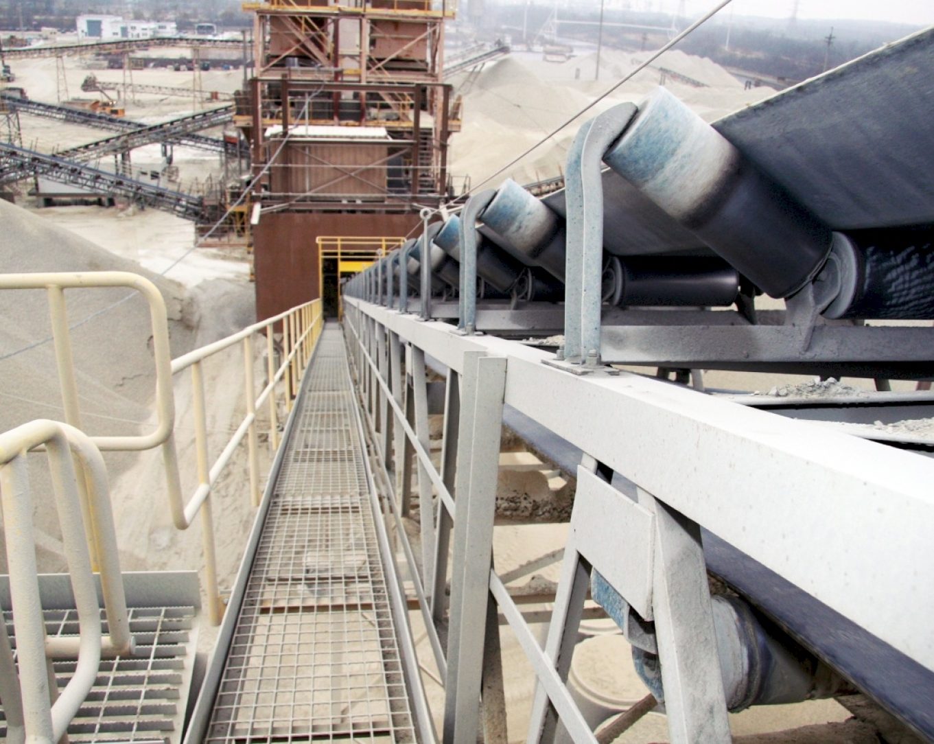 Romeoville Aggregate Screening… | American Galvanizers Association