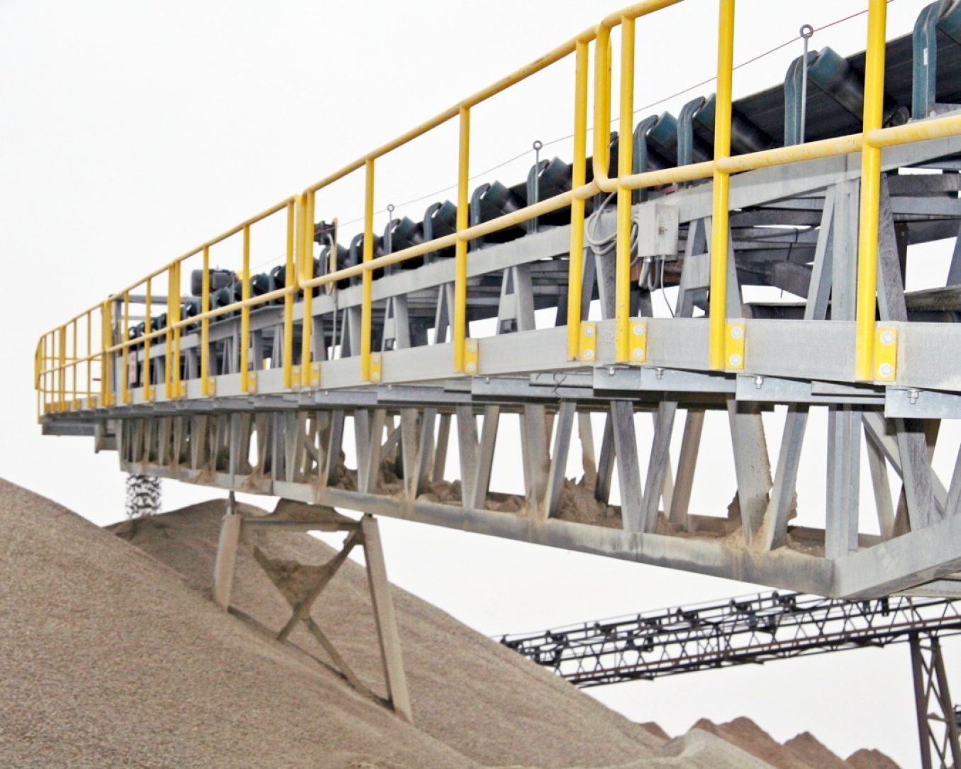 Romeoville Aggregate Screening… | American Galvanizers Association