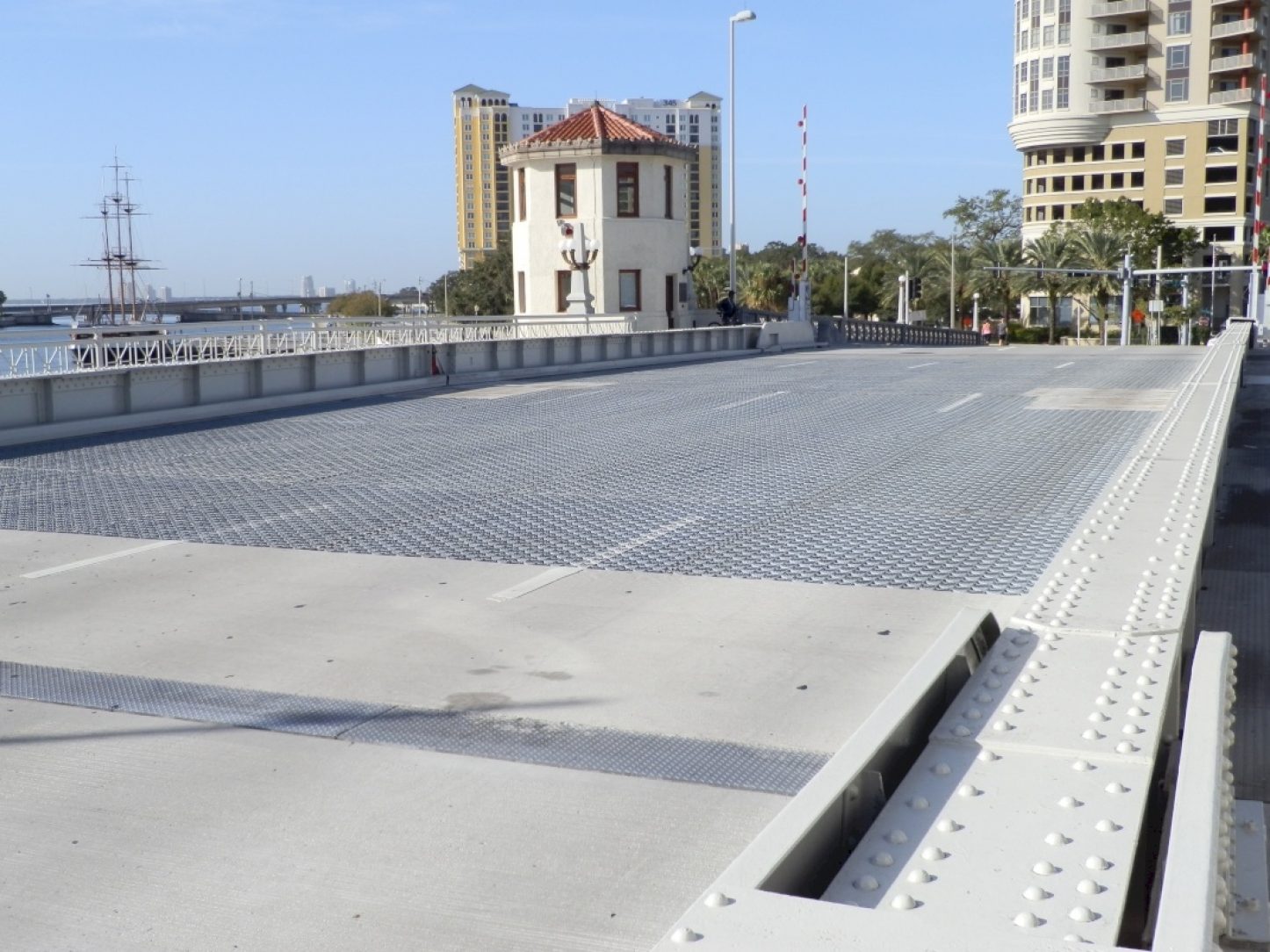 Platt Street Bridge Restoration | American Galvanizers Association