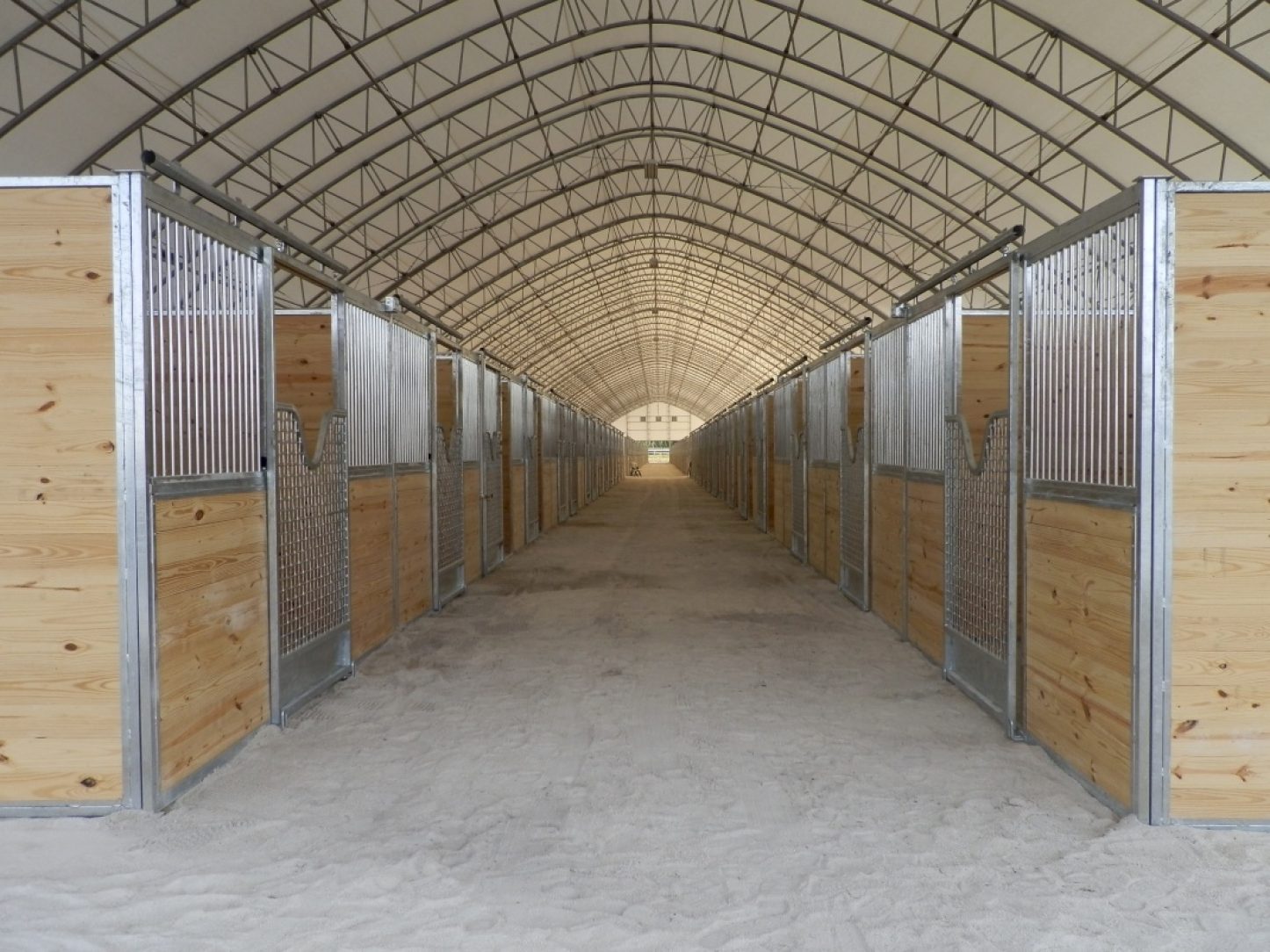 Gulfstream Park Horse Stalls | American Galvanizers Association