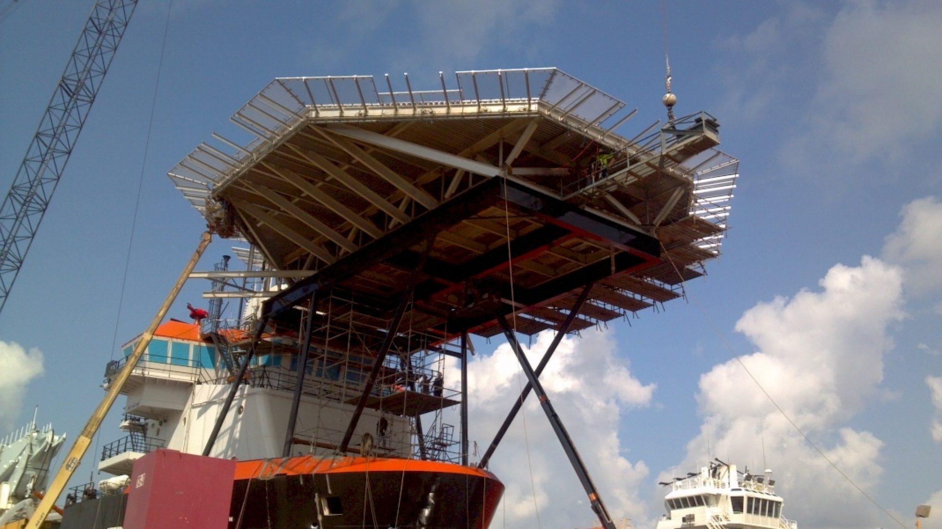 Helipad on Offshore Supply Veil | American Galvanizers Association