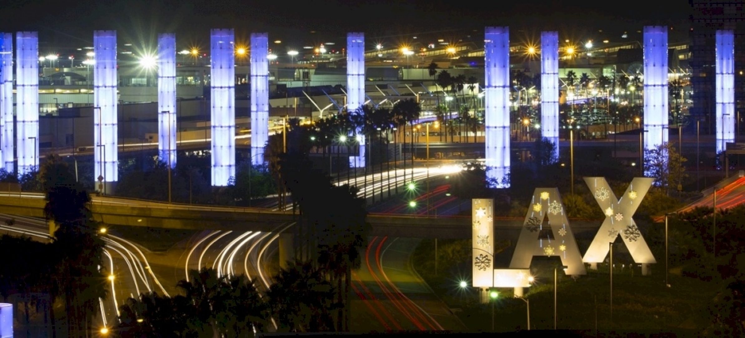 LAX Gateway Kinetic Light Pylons | American Galvanizers Association