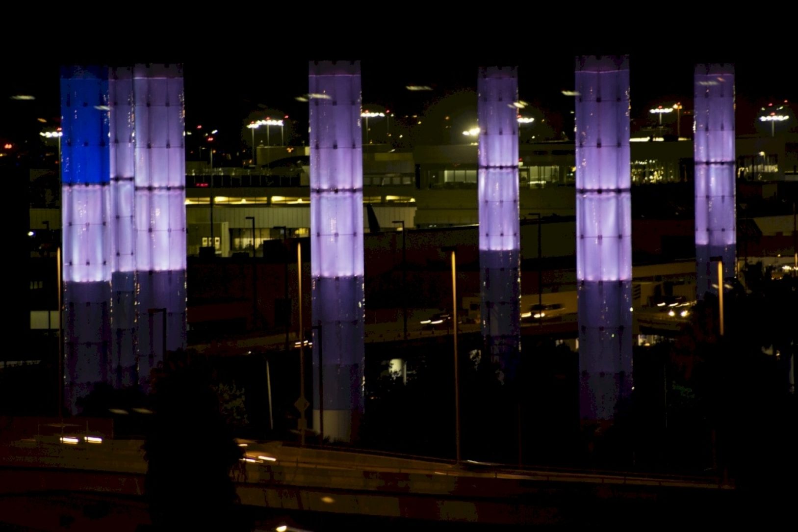 LAX Gateway Kinetic Light Pylons | American Galvanizers Association