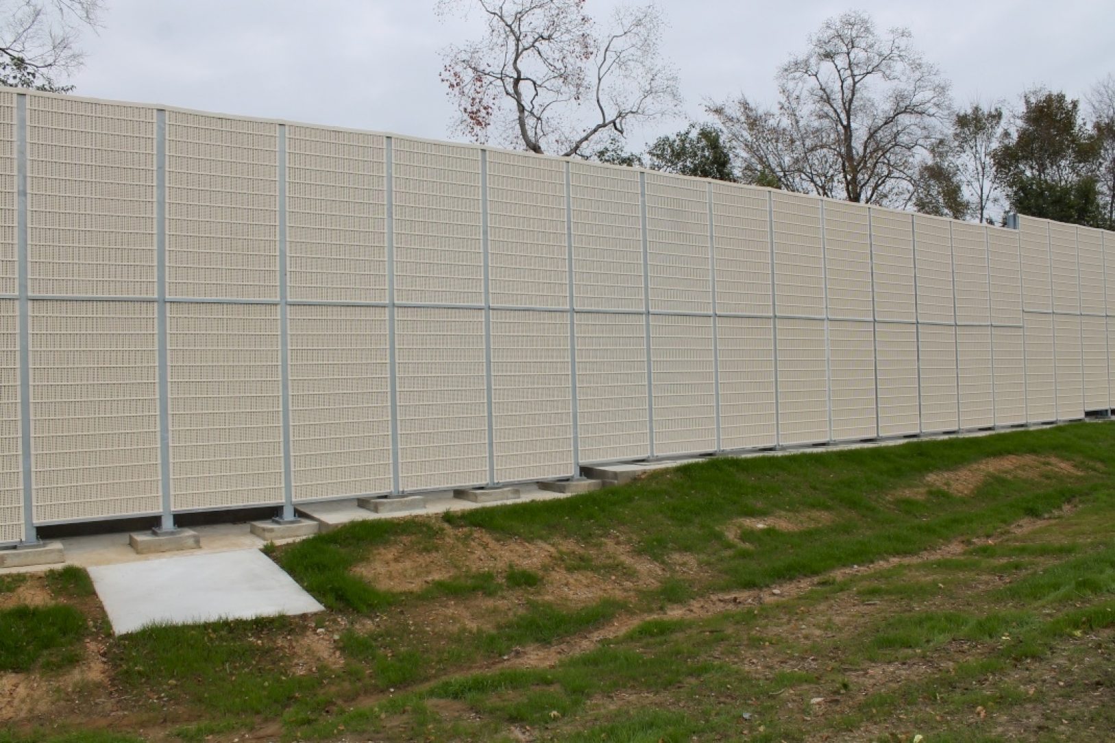 Noise Barrier Reduction System | American Galvanizers Association