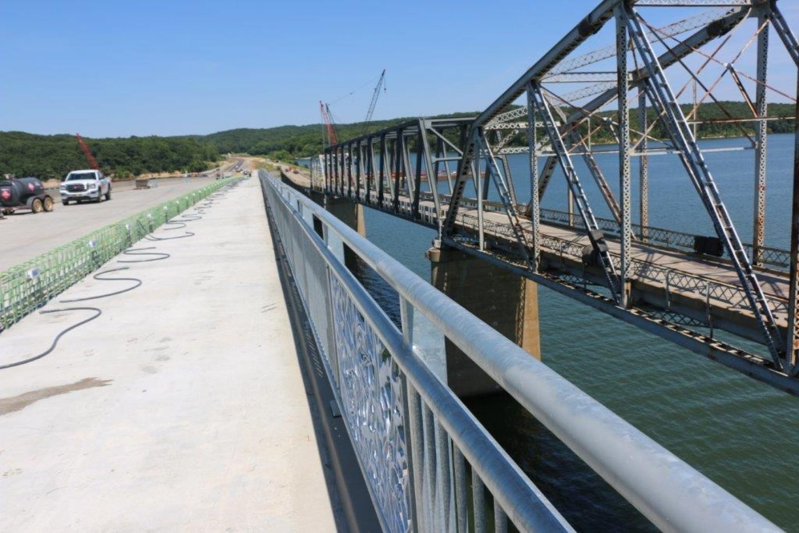 Lake Bridges at Kentucky Lake | American Galvanizers Association