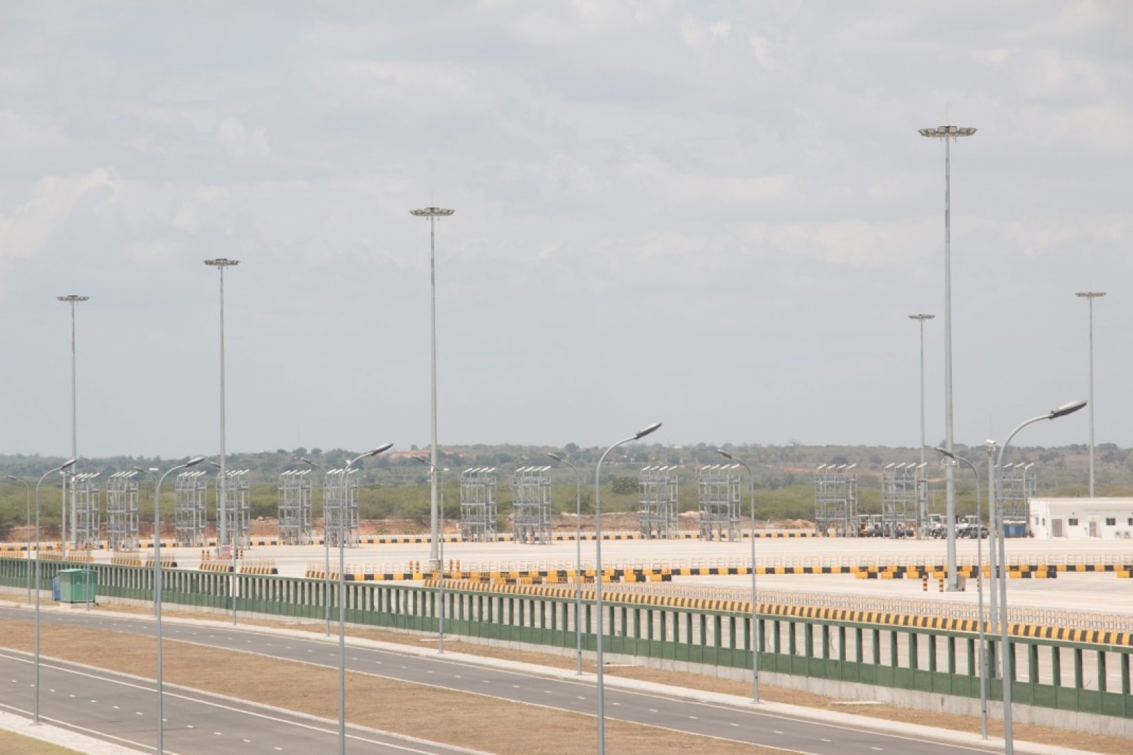 Hot-Dip Galvanized Reefer Access… | American Galvanizers Association