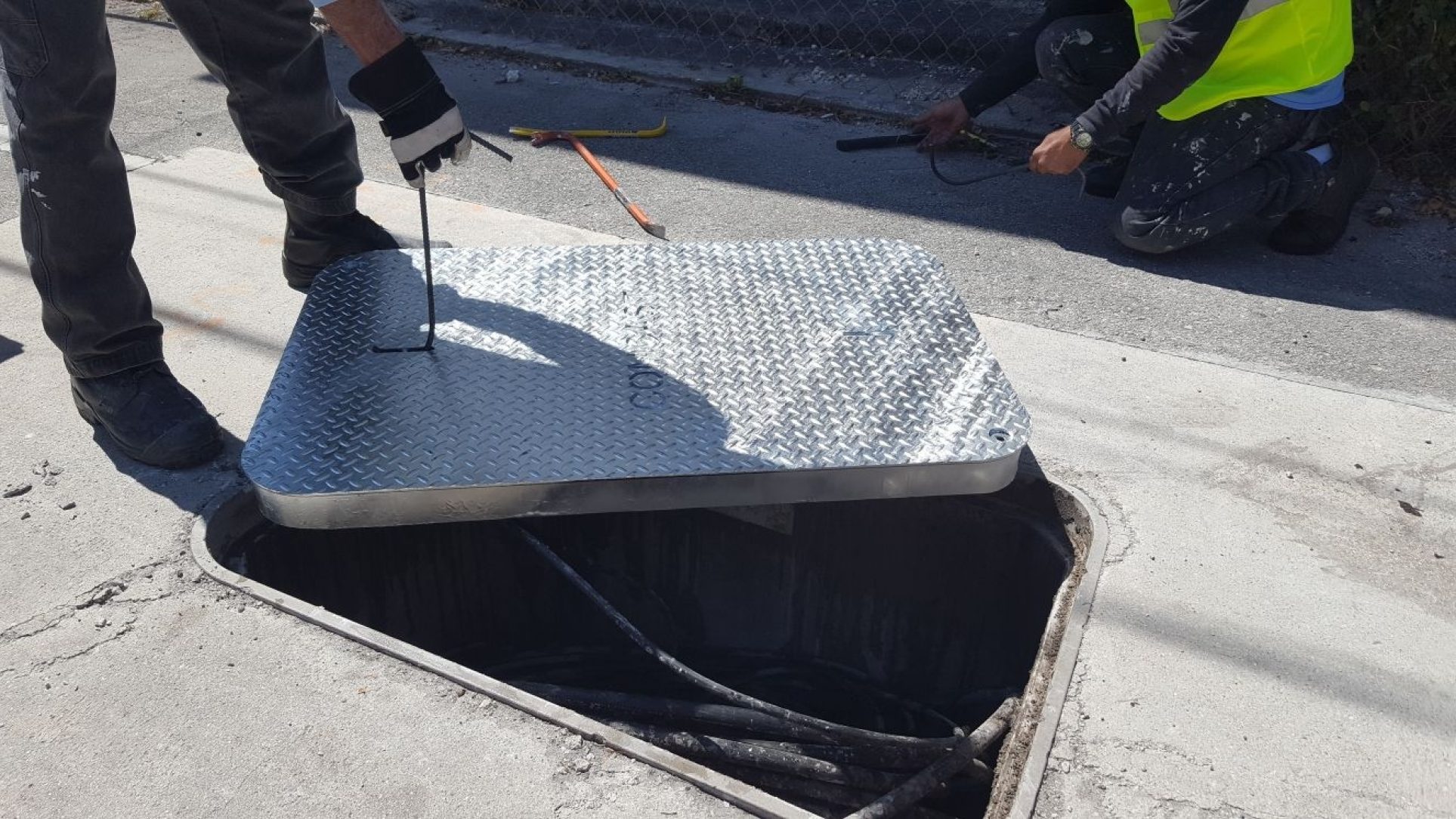 HOP Contracting Comcast Covers | American Galvanizers Association