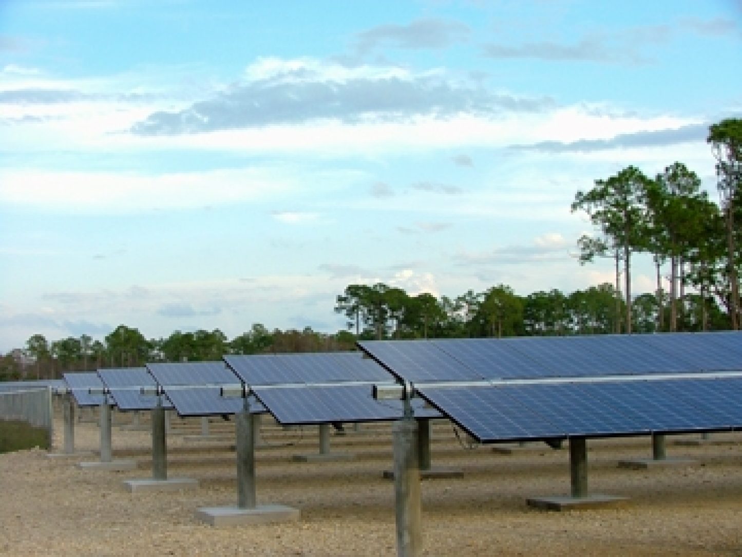 Florida Gulf Coast Solar Farm | American Galvanizers Association
