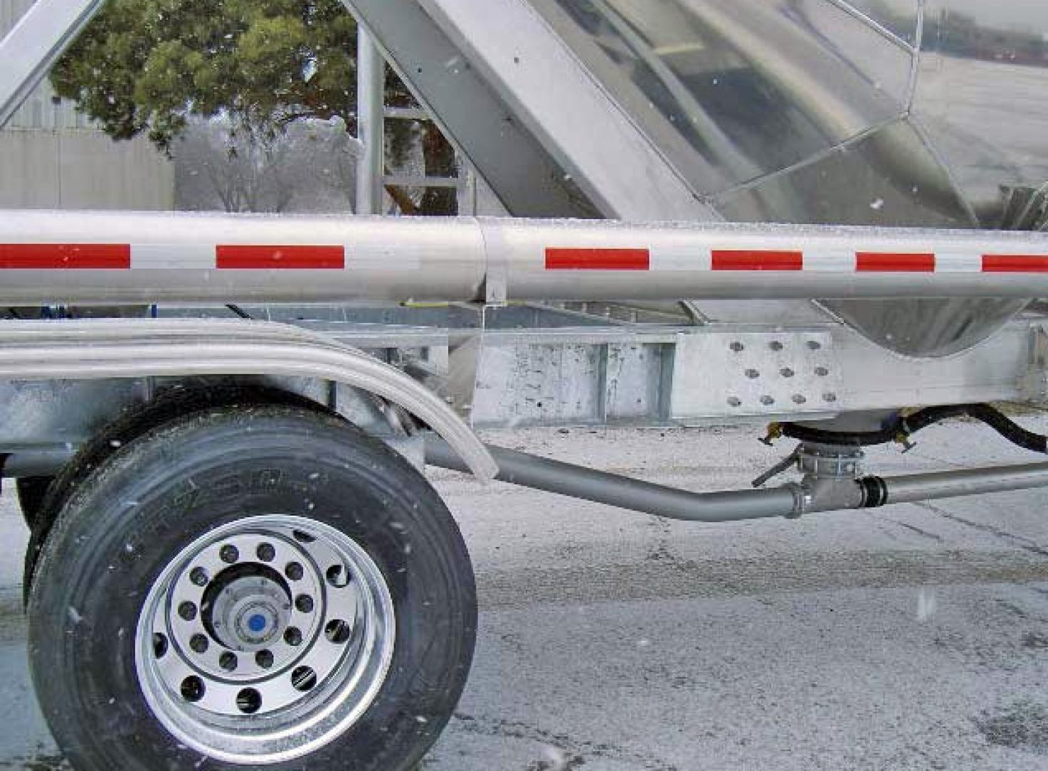 LBT Inc. Structural Truck Frames | American Galvanizers Association