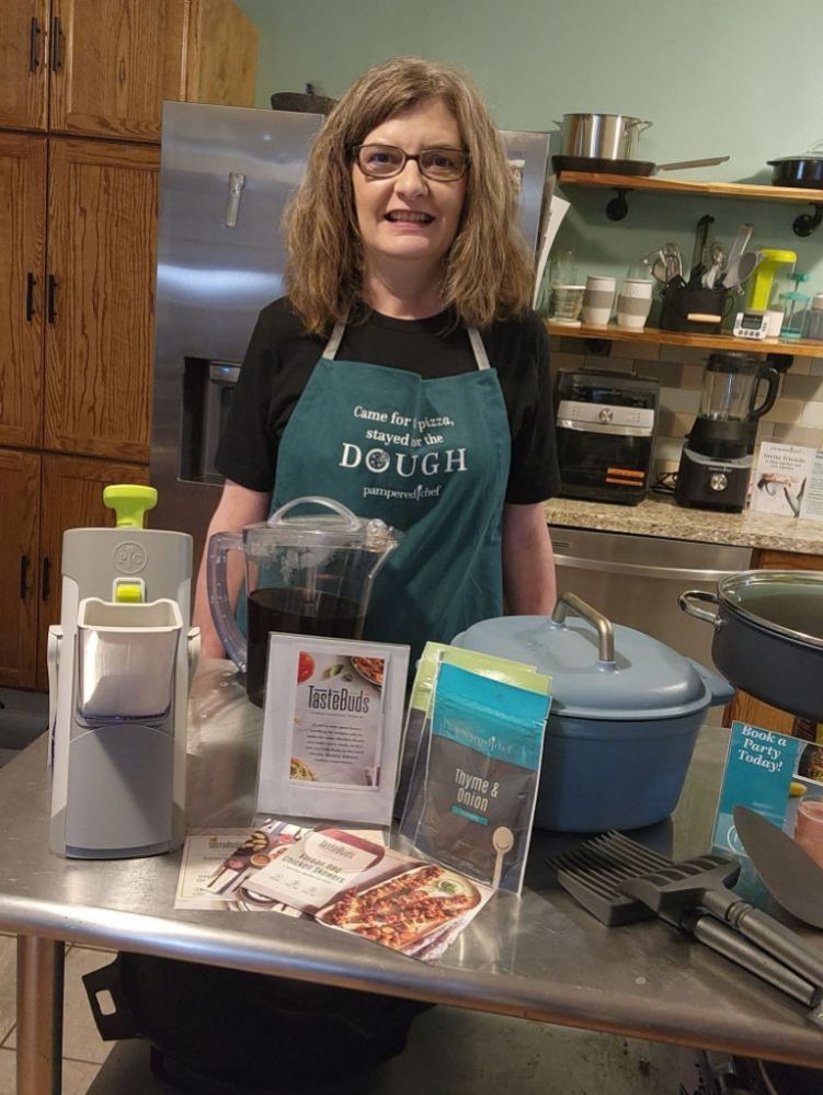 June 2023 - Mama Hall's Kitchen Newsletter