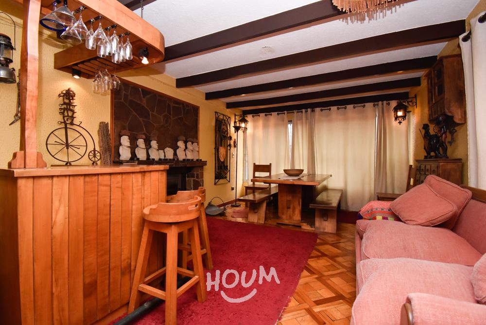 Renta de Casa de 420 m² en Latadía