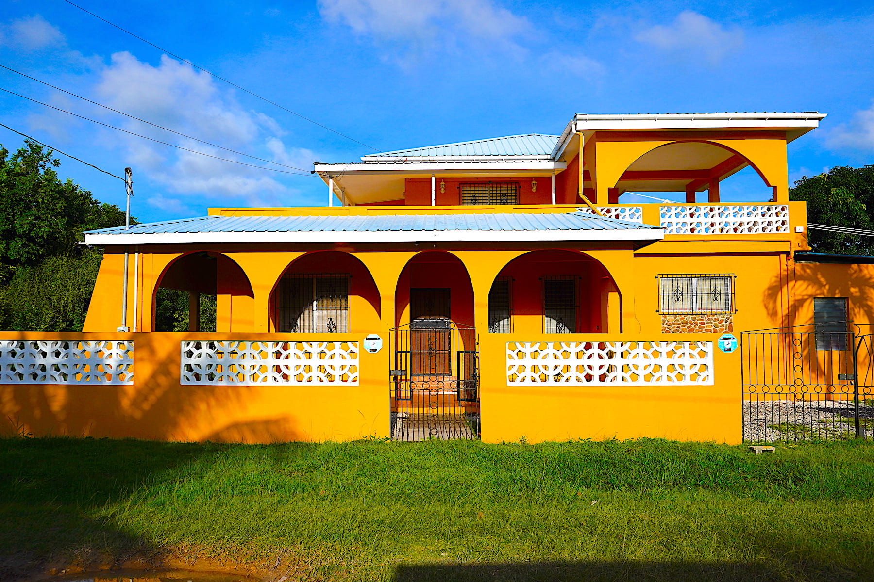 1.5 Acre Mini Estate with 4 Bed, 2 Bath Home, Office Building and 7-Car ...