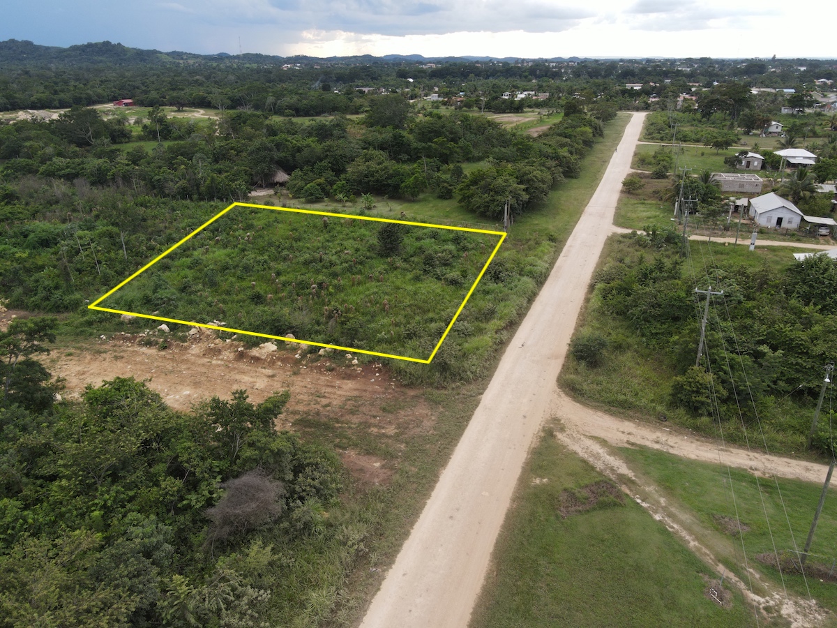 Maya Mopan Real Estate • Vista Real Estate