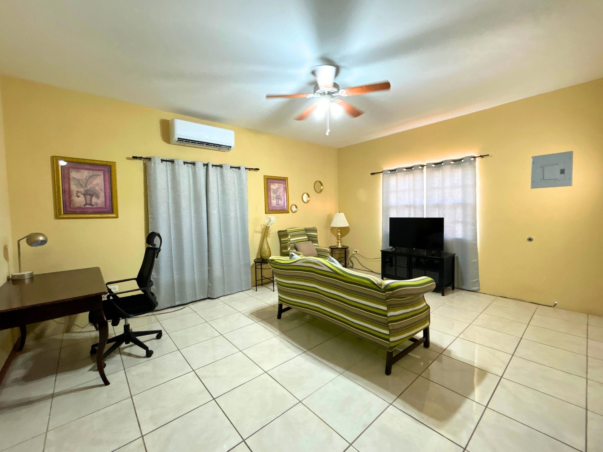 Apartments for Rent in Belize • Furnished & Unfurnished Long Term Rentals