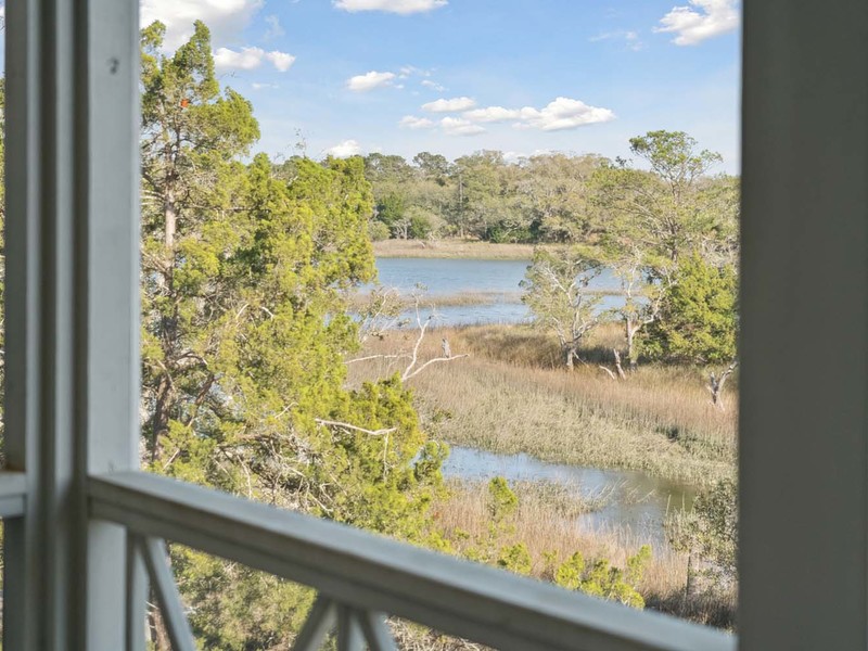 2568 Helmsman Road | Kiawah River