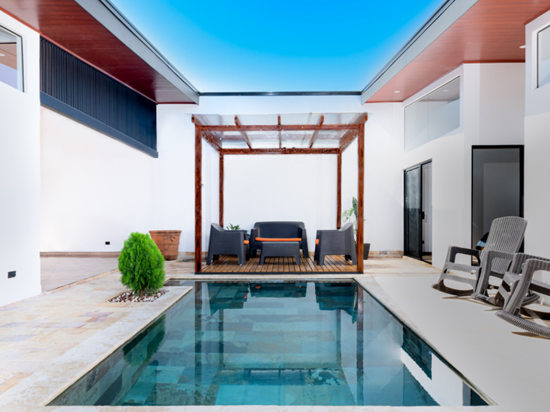 Modern House with Unmatched Convenience and Elegance