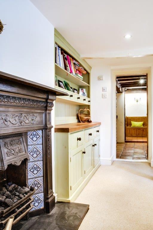 Throwley Forstal - Graham John