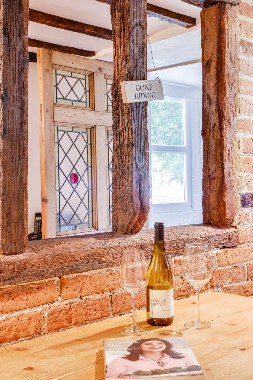 Throwley Forstal - Graham John