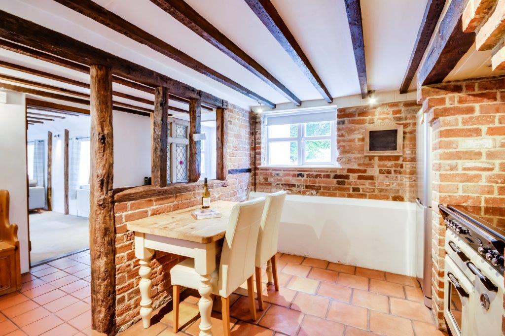 Throwley Forstal - Graham John