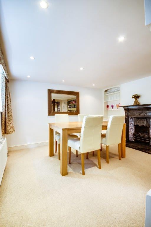 Throwley Forstal - Graham John