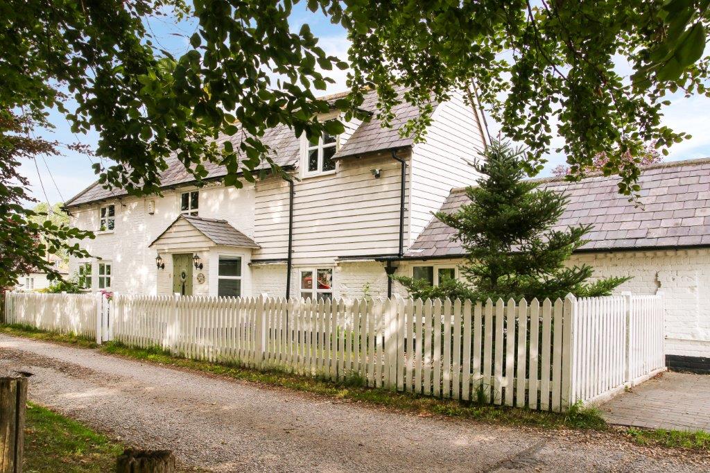 Throwley Forstal - Graham John