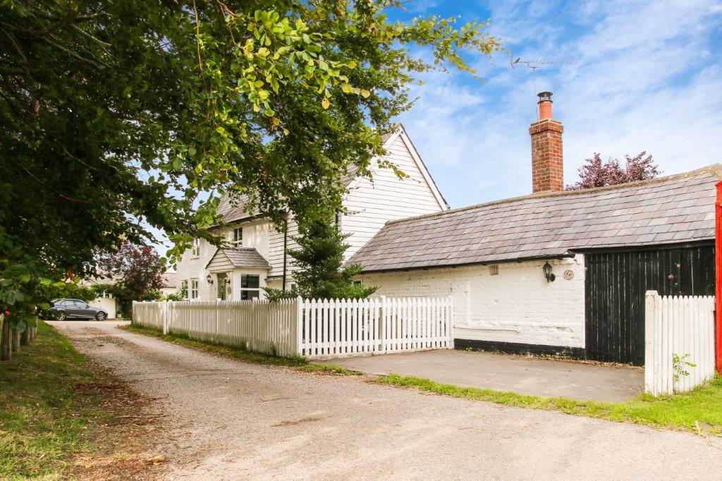 Throwley Forstal - Graham John