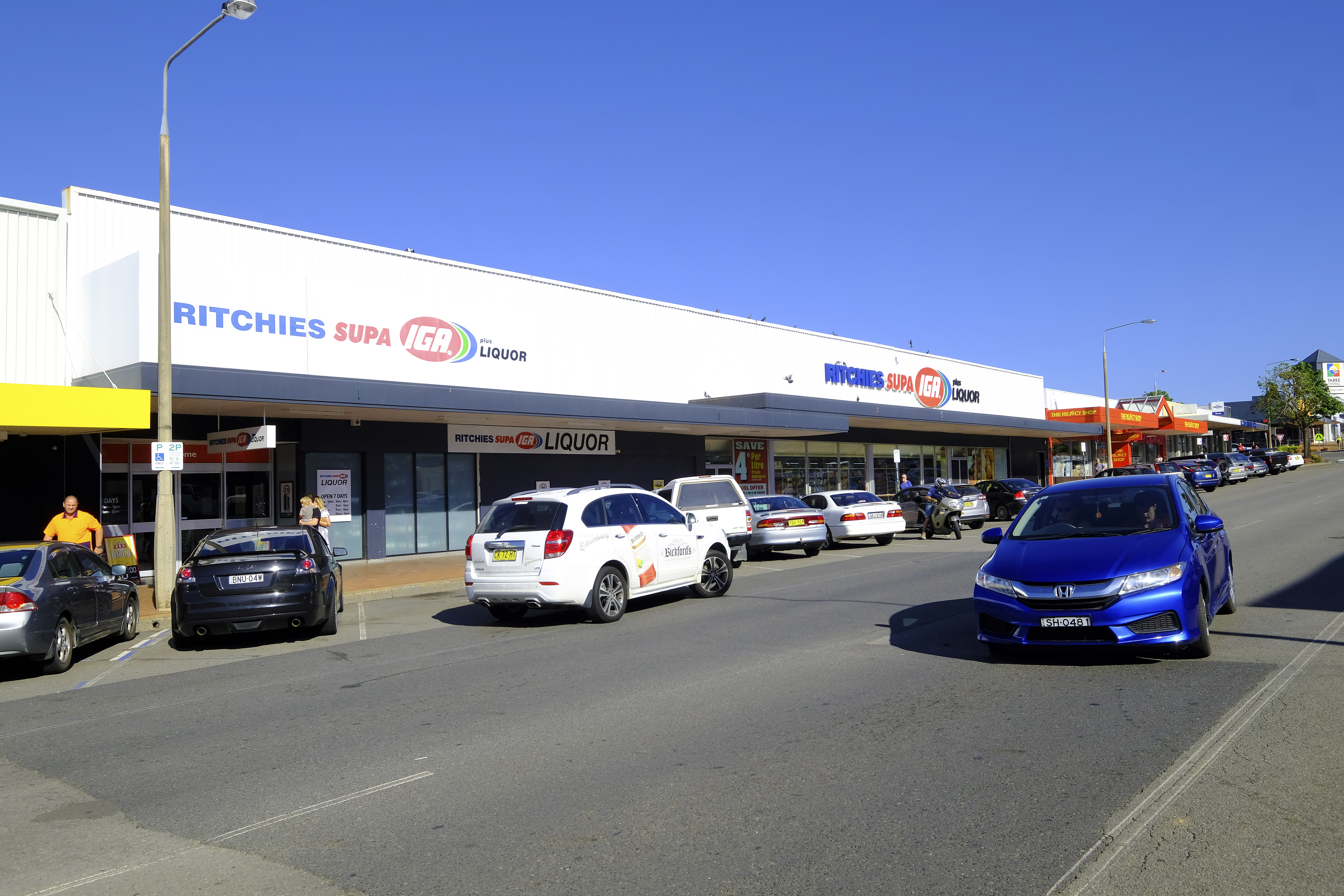 Trophy IGA Supermarket + Liquor 15 Year Direct Lease to Ritchies IGA ...