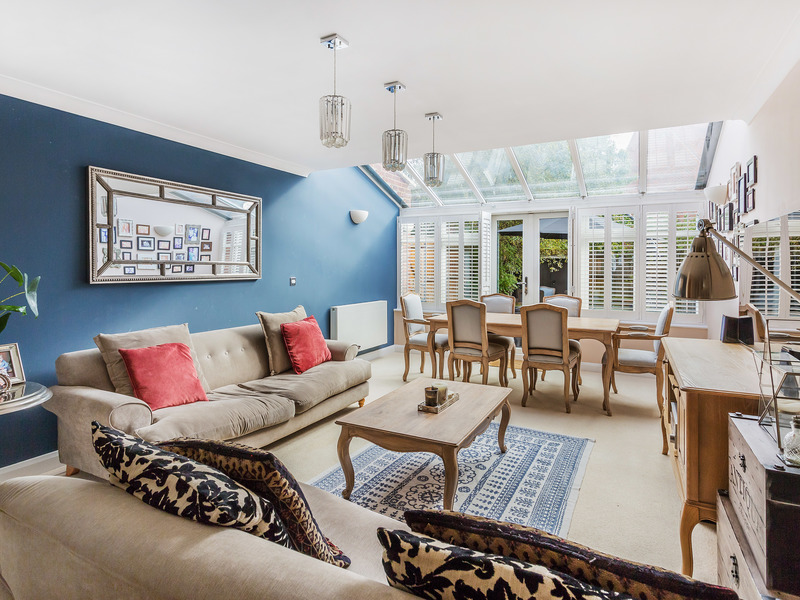 3 Bed House - End Terrace For Sale in Kenley
