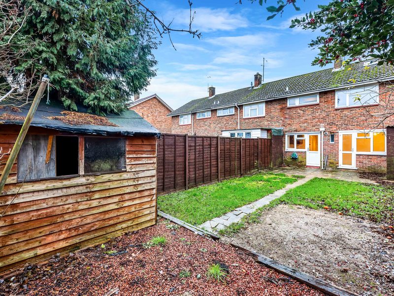 3 Bed House - Terrace For Sale in Crawley