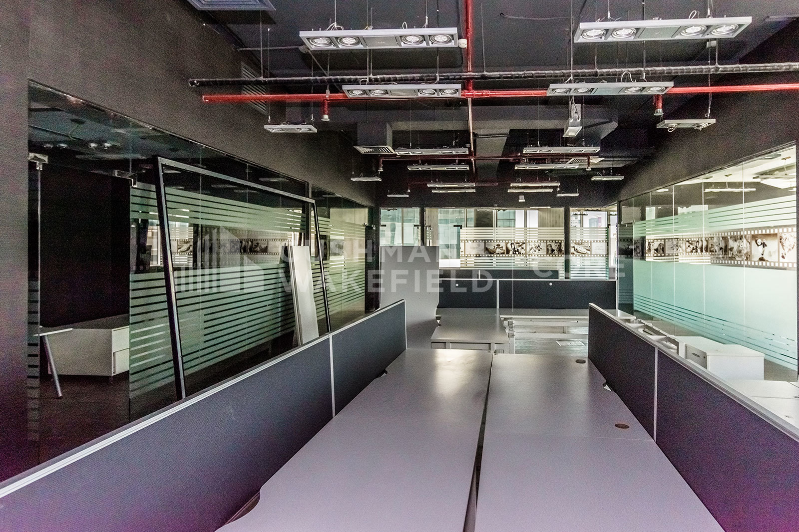 Rent in Zee Tower · AED 468,606 3,124 sqft Office | Cushman & Wakefield ...