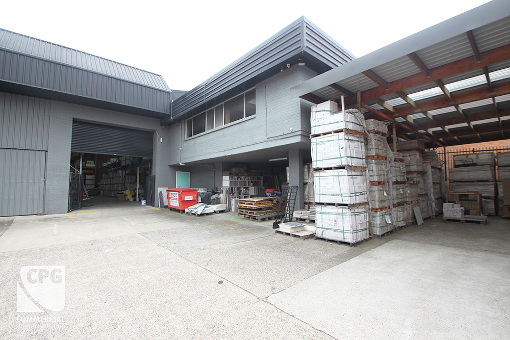 SPECTACULAR WAREHOUSE, OFFICE & SHOWROOM – Commercial Property Group ...
