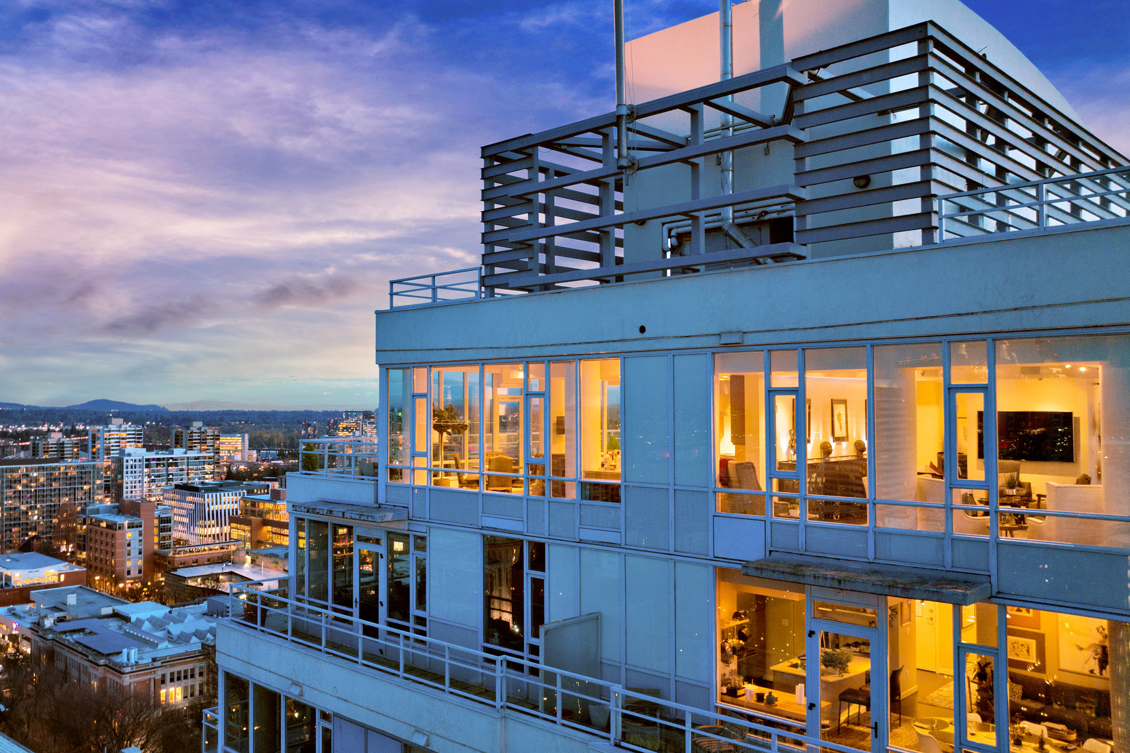 Benson Towers Penthouse | Forbes Global Properties