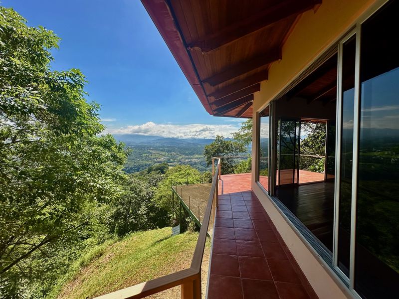 2.7-Acre Property with Volcano Views near Atenas, Atenas, Alajuela ...